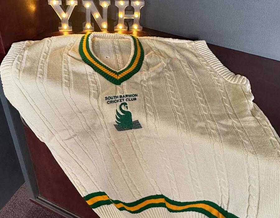 Custom & club-branded cricket apparel & teamwear Australia-wide